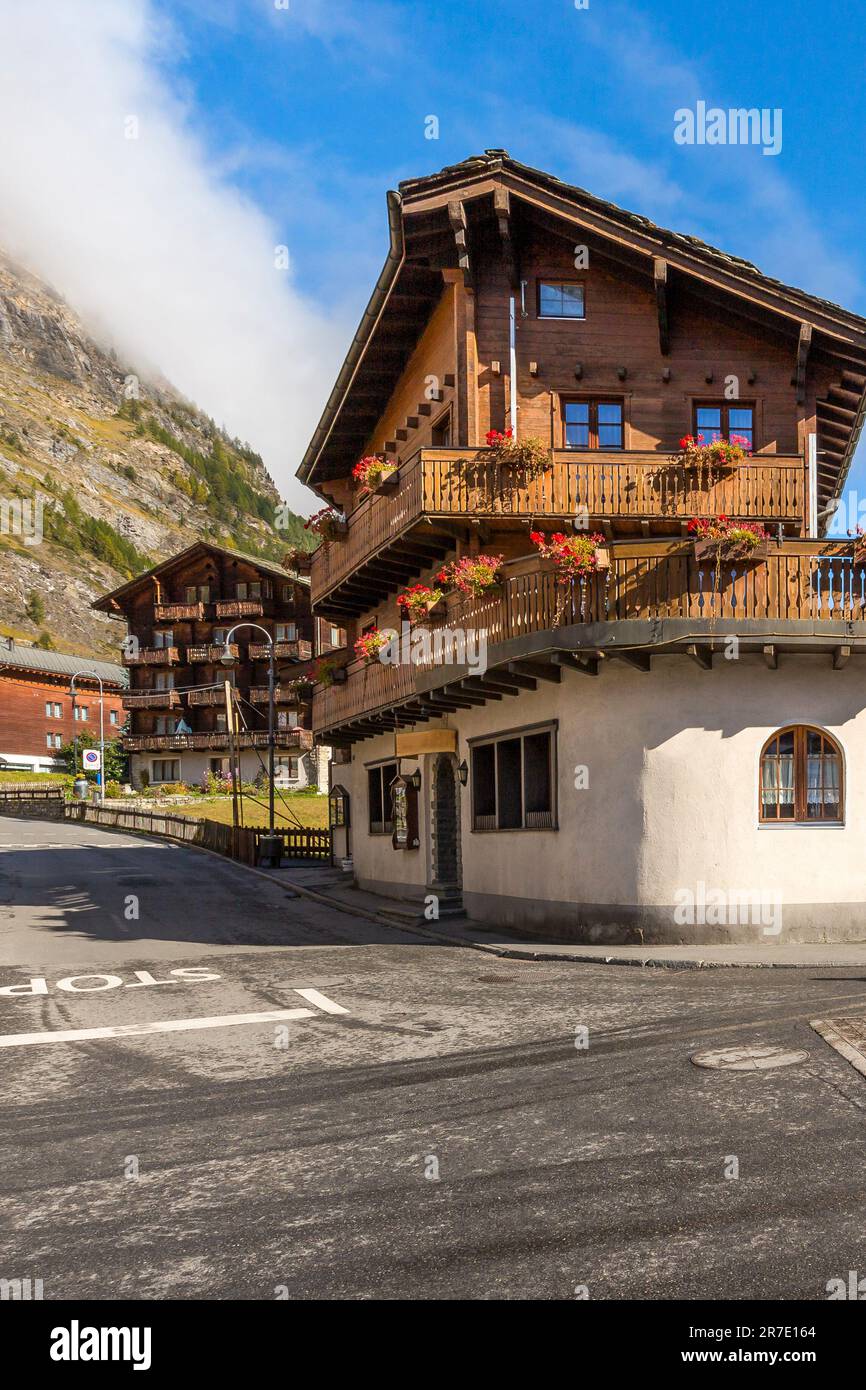 Zermatt, Switzerland town autumn street view in famous swiss ski resort ...