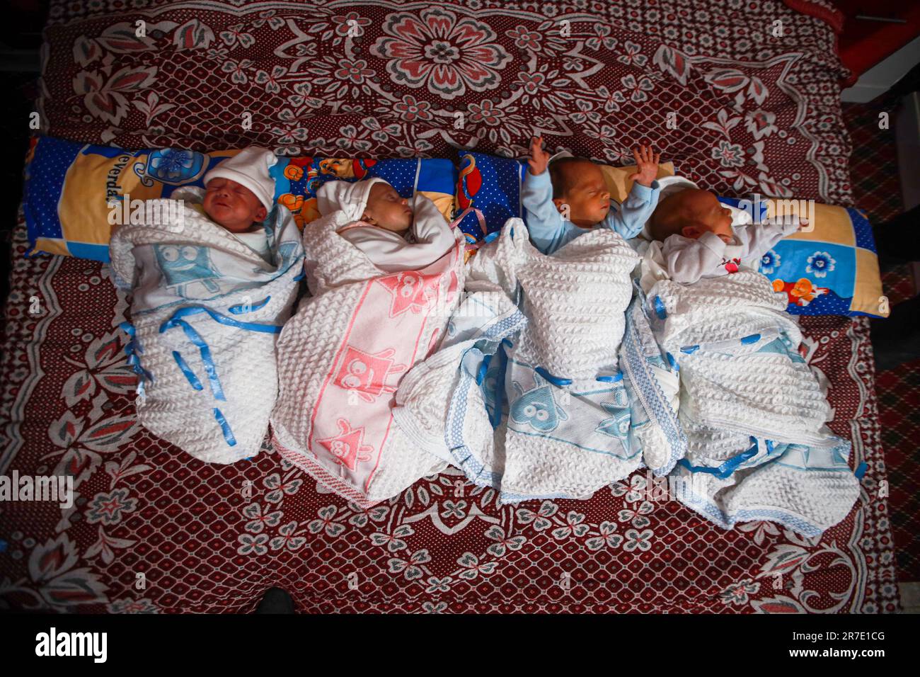 Palestine babies hi-res stock photography and images - Alamy
