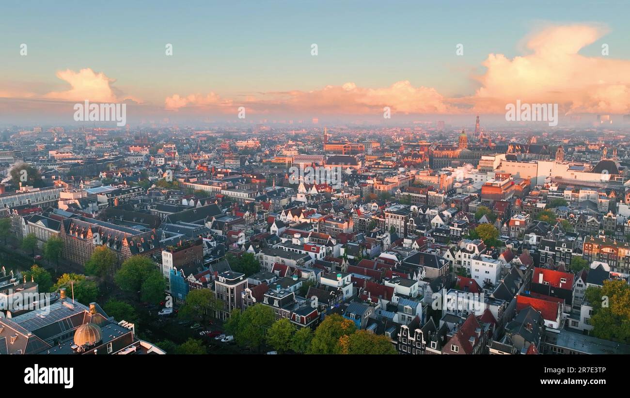 Amsterdam 4k hi-res stock photography and images - Alamy