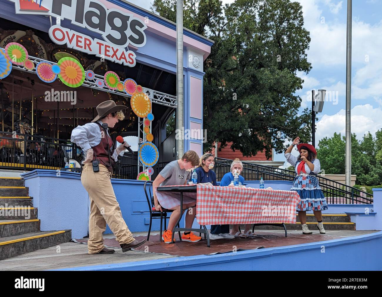Dallas, Texas, USA. 1 June 2023. People take part in a pie eating ...