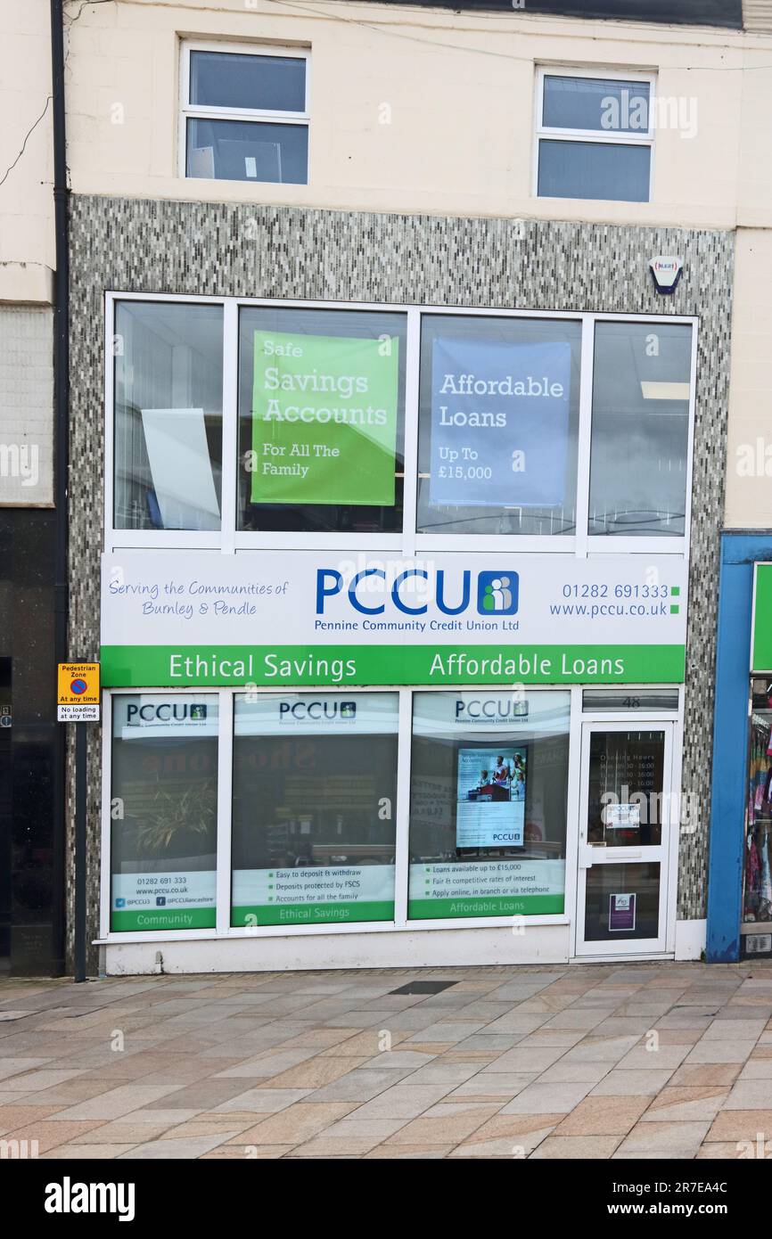 Community savings hi-res stock photography and images - Alamy