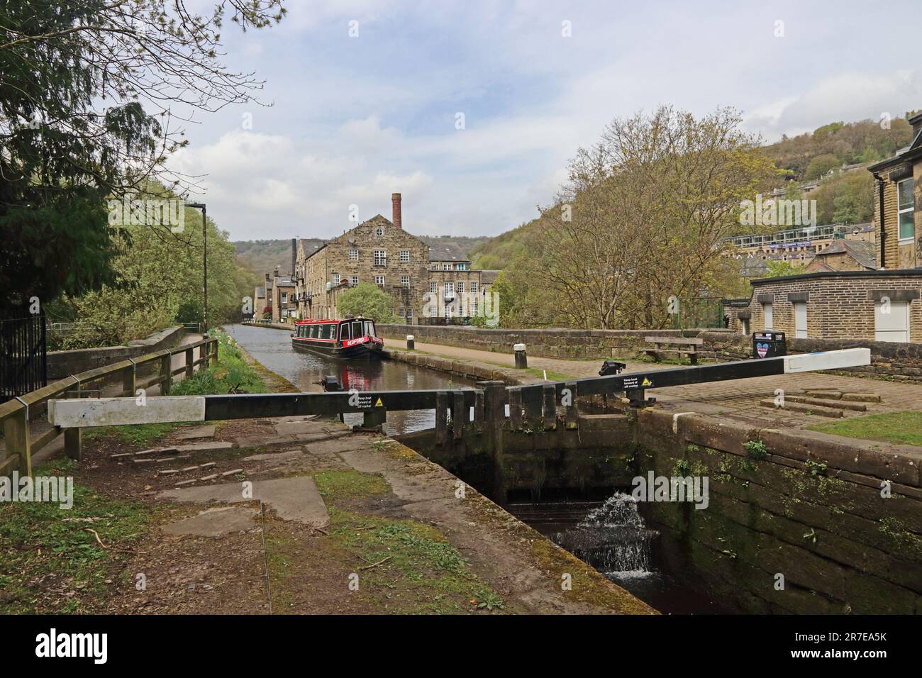 Rochdale Canal, Hebden Bridge Stock Photo - Alamy