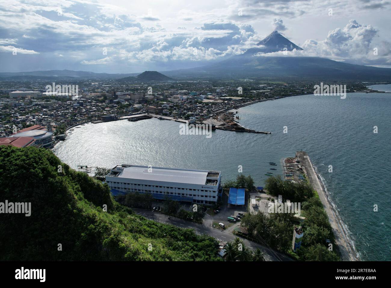 Mayon volcano continues to spew hot emissions as seen from Legazpi city ...