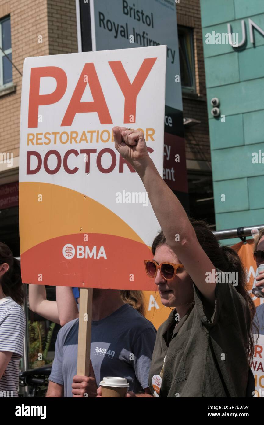 Pay restoaration hi-res stock photography and images - Alamy