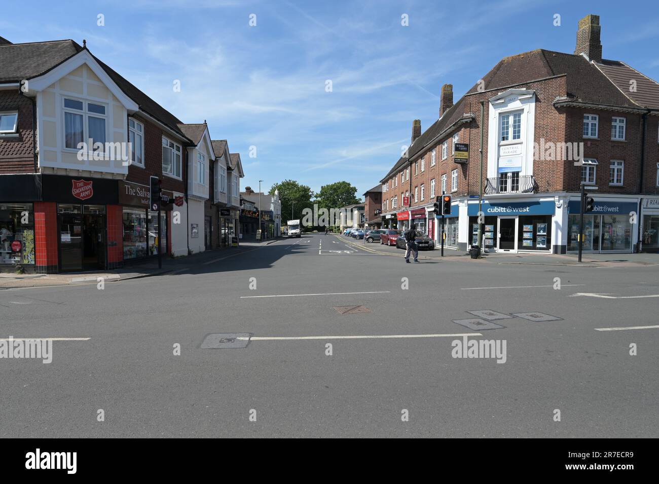 Horley, surrey, town centre hi-res stock photography and images - Alamy
