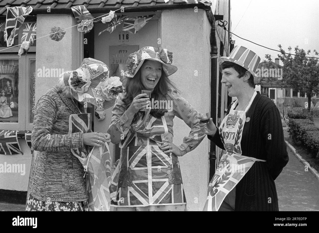 Queen Elizabeth II Silver Jubilee celebration 1977. Spring Bank Holiday ...