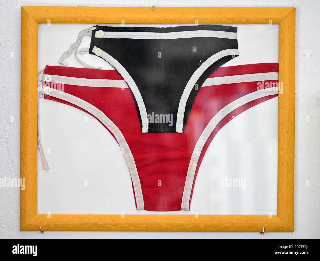 Ddr triangle hi-res stock photography and images - Alamy