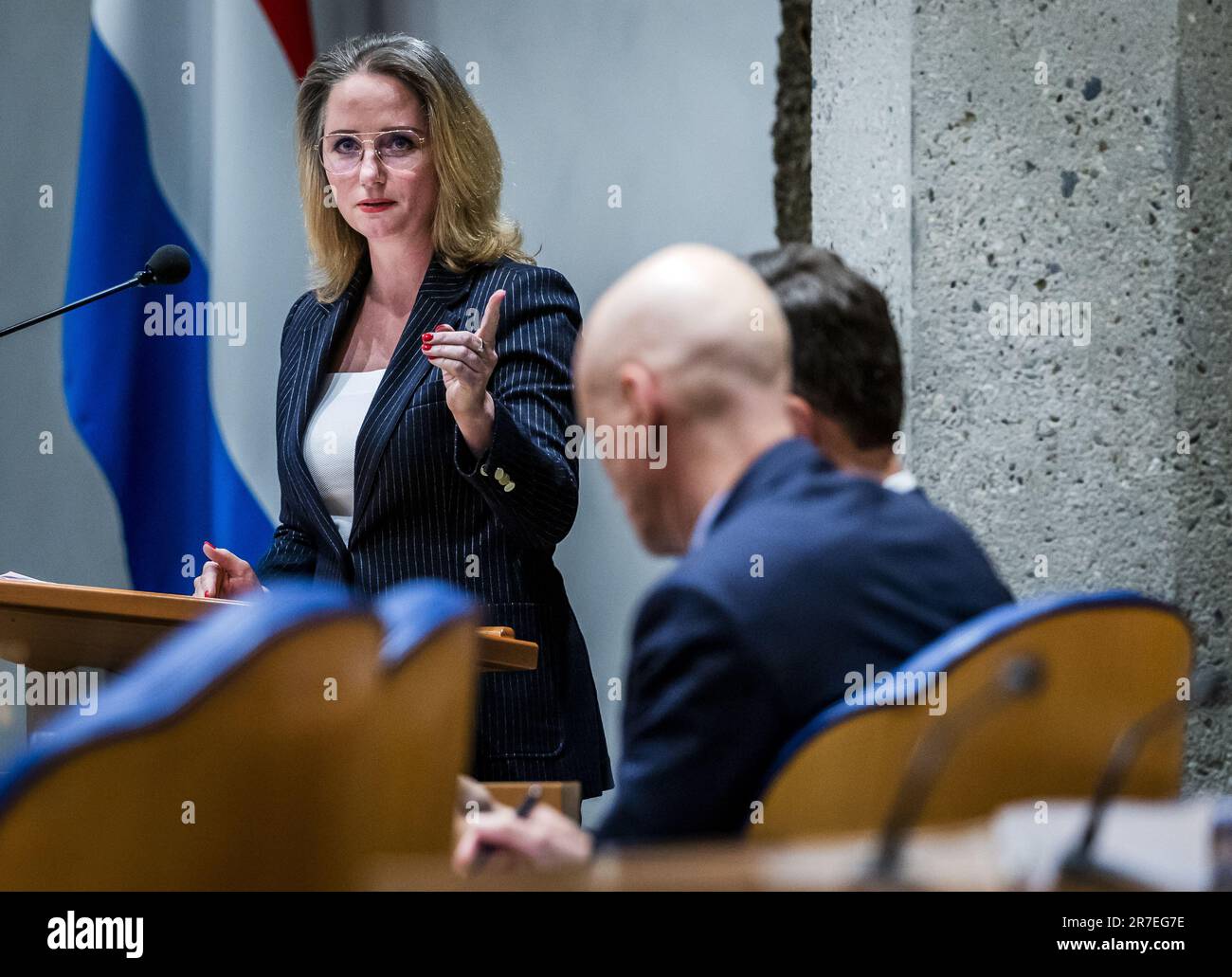 Sub report hi-res stock photography and images - Alamy