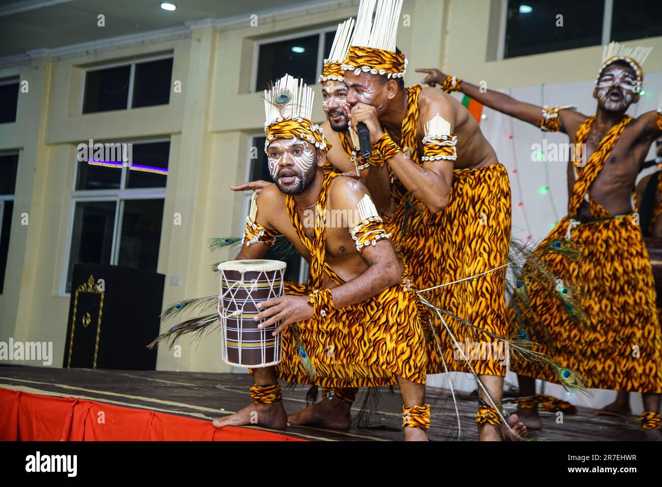 Members of the Sidi Dhamaal Sidi Goma - Saiyad Akbarmiya Gulamali ...