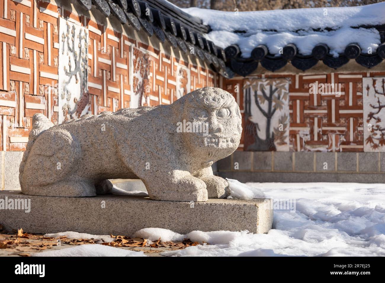 Seoul park elements, Korean national themes Stock Photo - Alamy