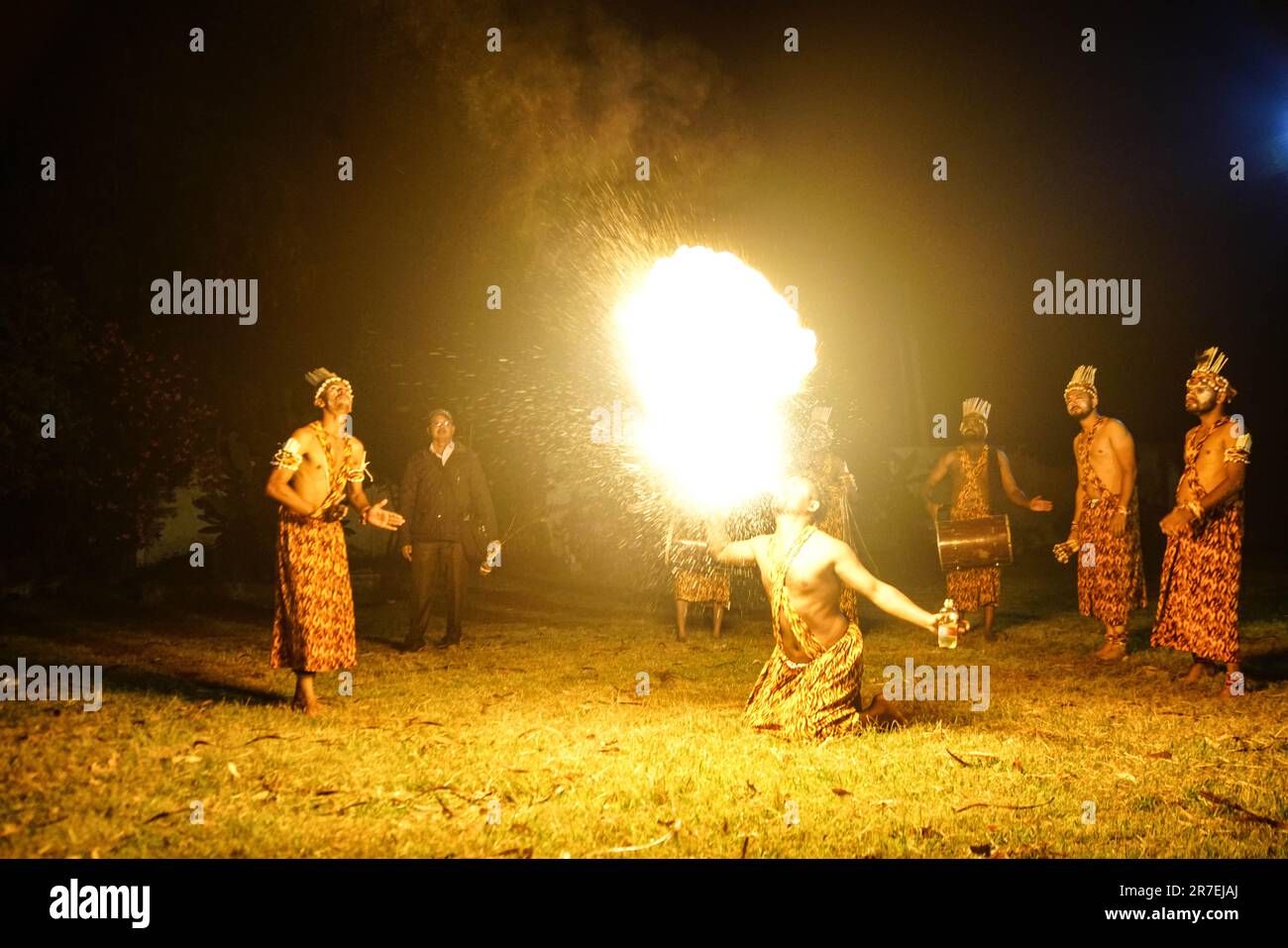 Members of the Sidi Dhamaal Sidi Goma - Saiyad Akbarmiya Gulamali ...