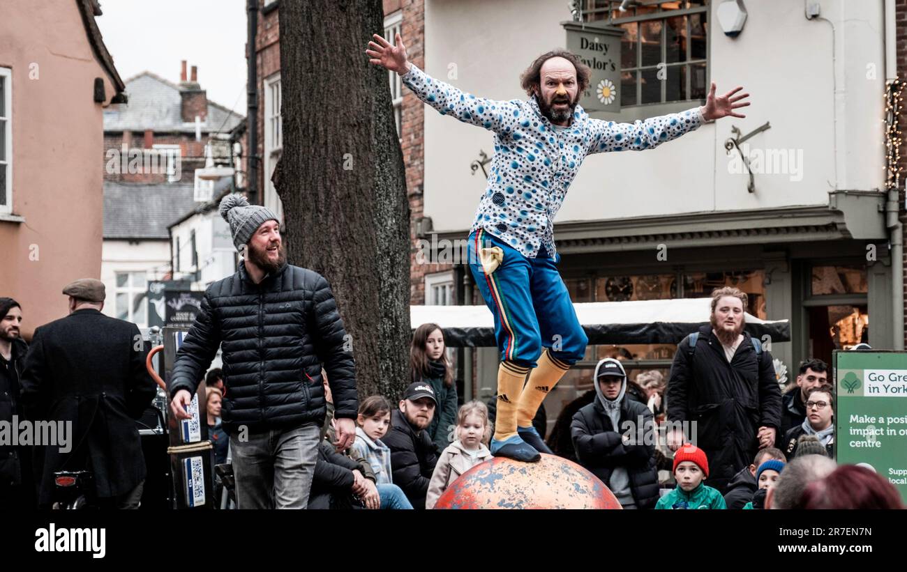 Mesmerized man hi-res stock photography and images - Alamy