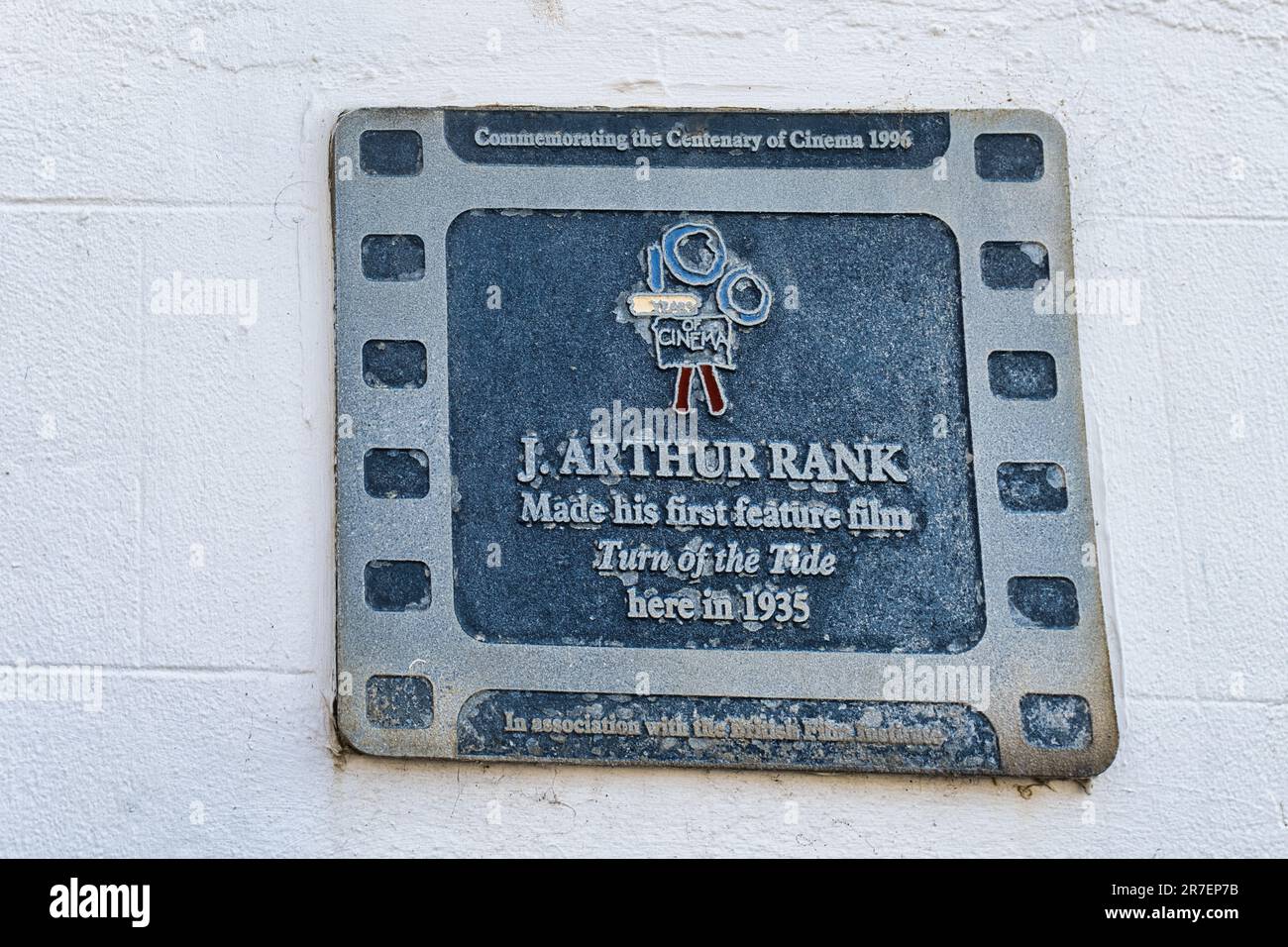 Arthur rank plaque hi-res stock photography and images - Alamy
