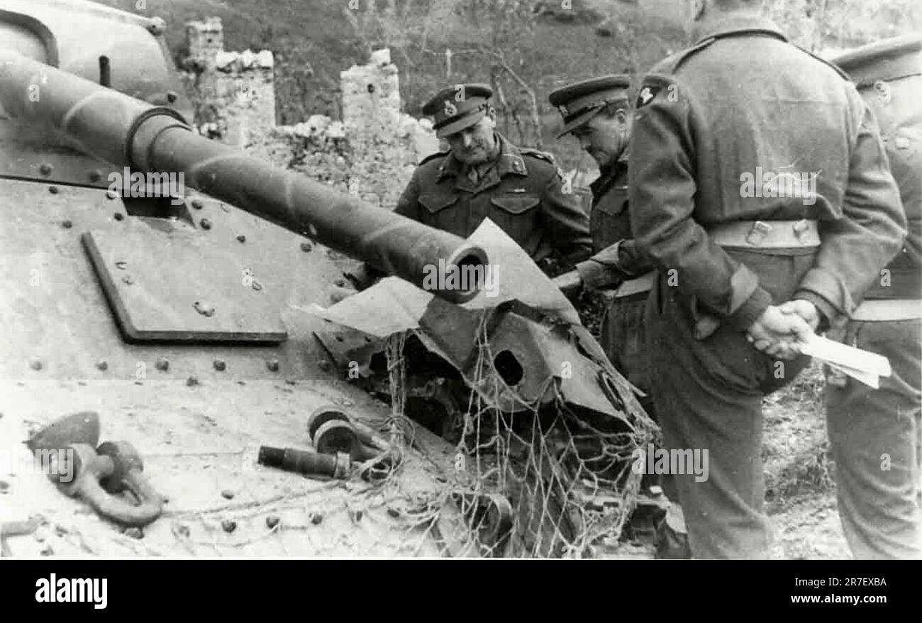 P 40 m hi-res stock photography and images - Alamy