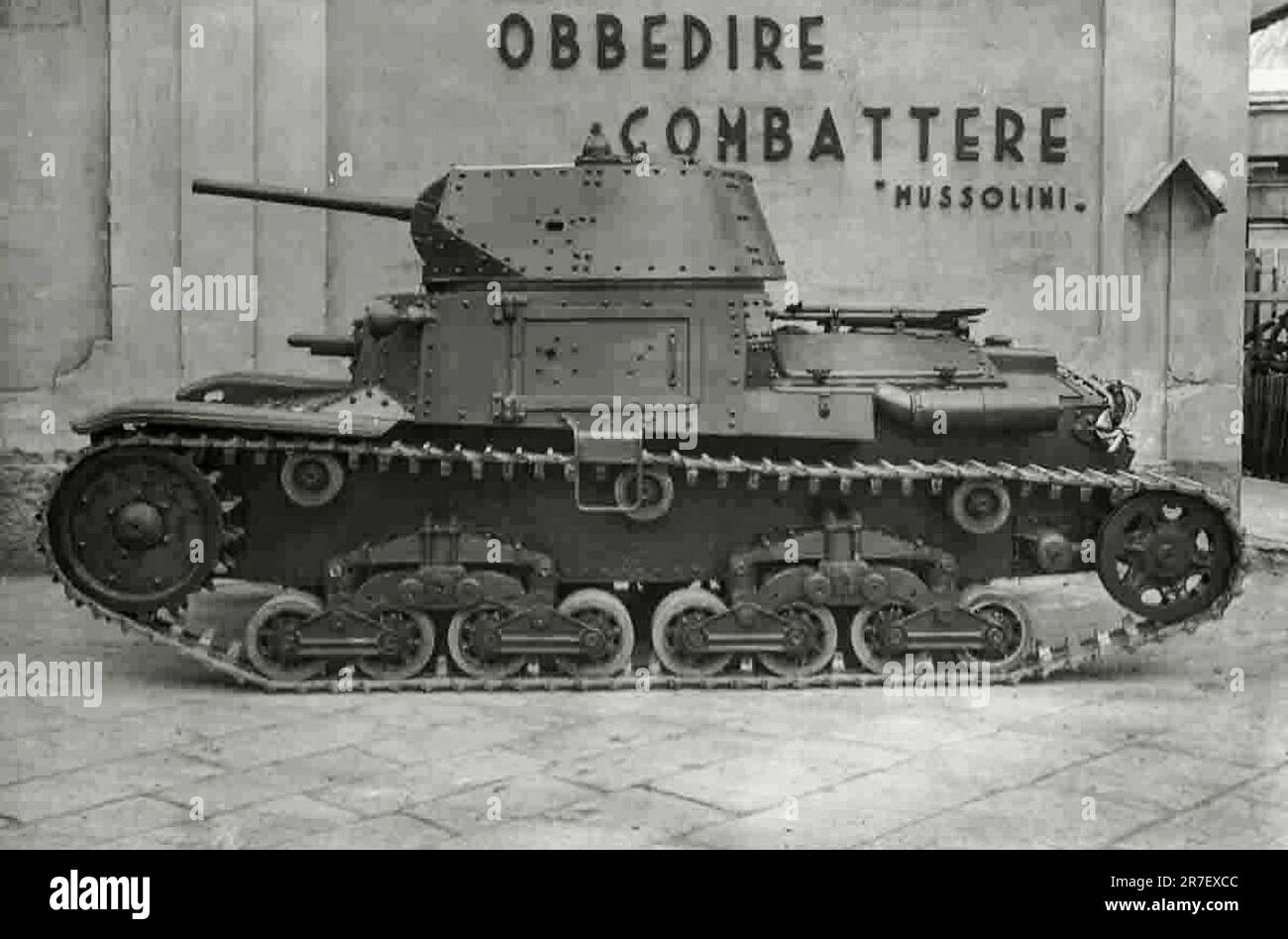 Italian machine gun company hi-res stock photography and images - Alamy