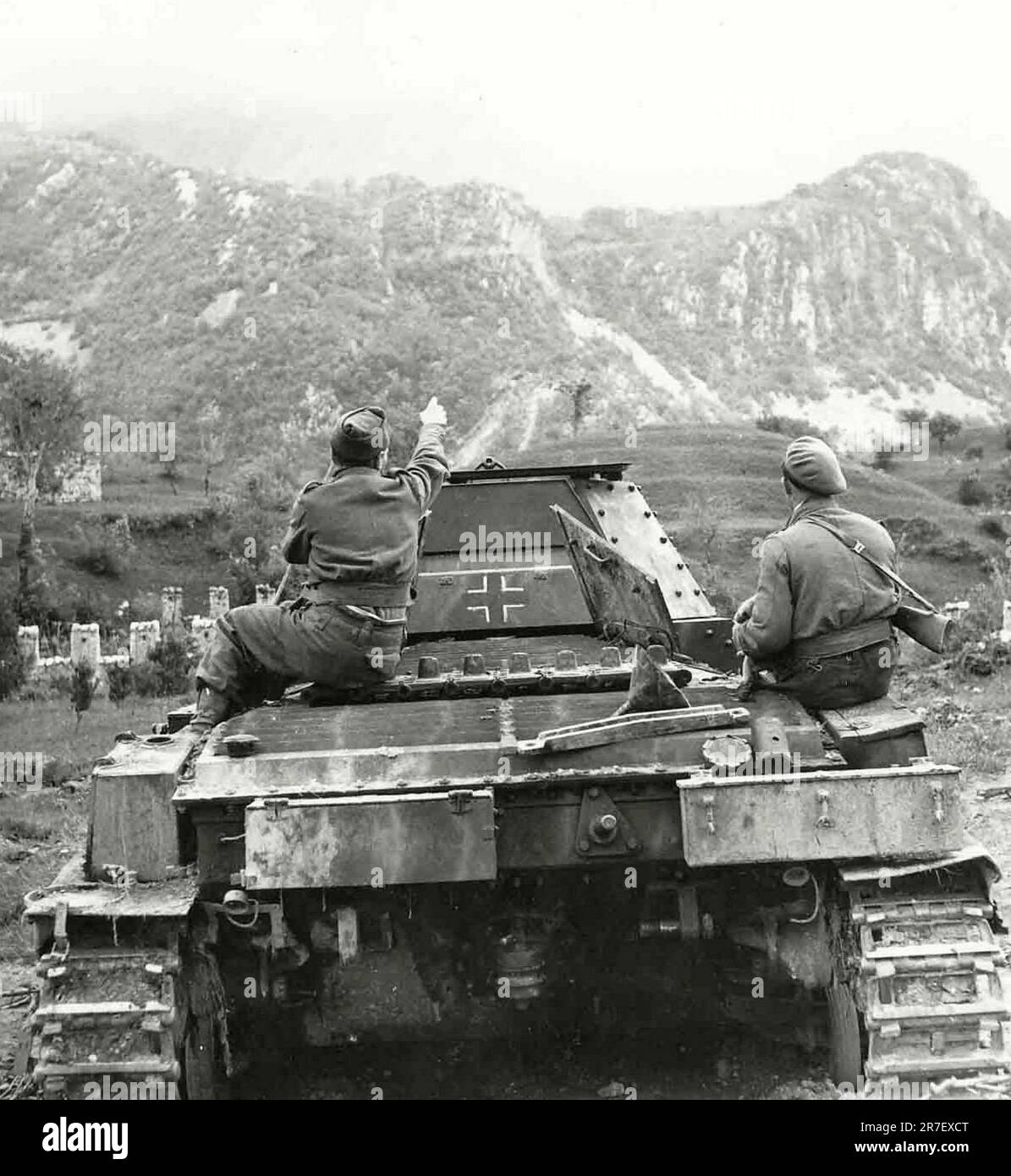 Italy campaign world war ii hi-res stock photography and images - Alamy