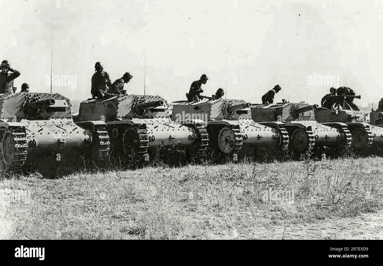 75 m m gun hi-res stock photography and images - Alamy