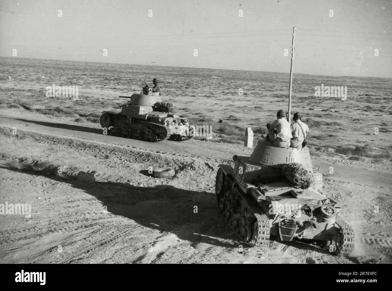 Italian armoured division hi-res stock photography and images - Alamy
