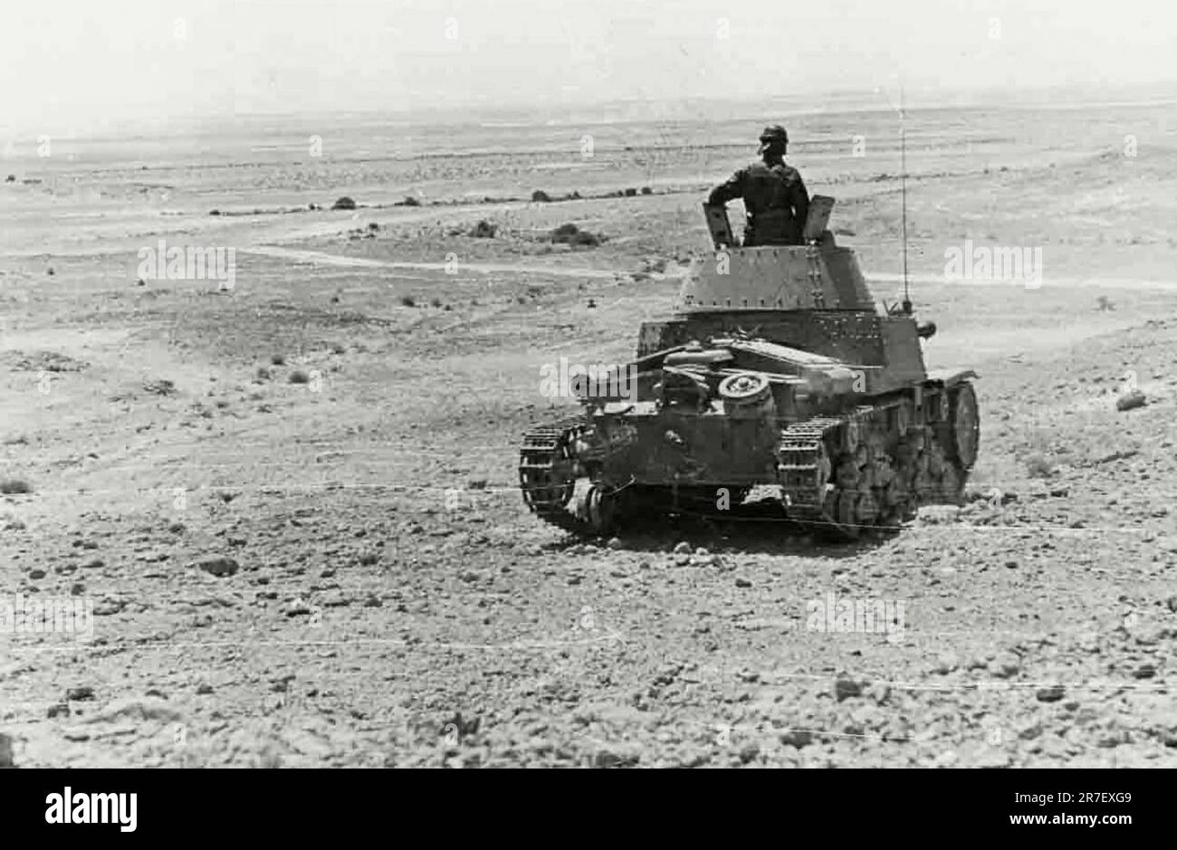 British tank crew hi-res stock photography and images - Alamy