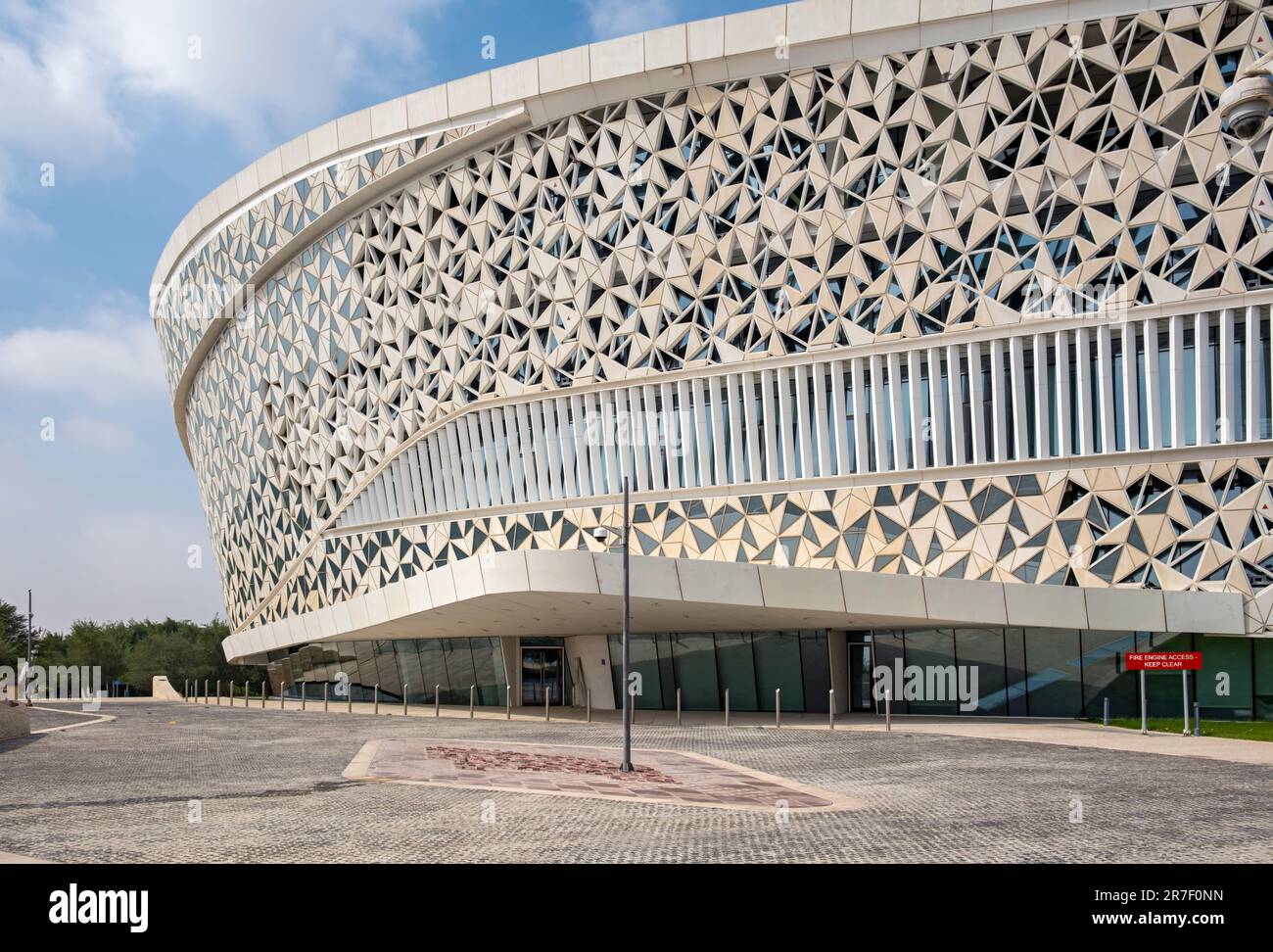 Education City Mosque, Minaretein building, Al Rayyan, Doha, Qatar ...
