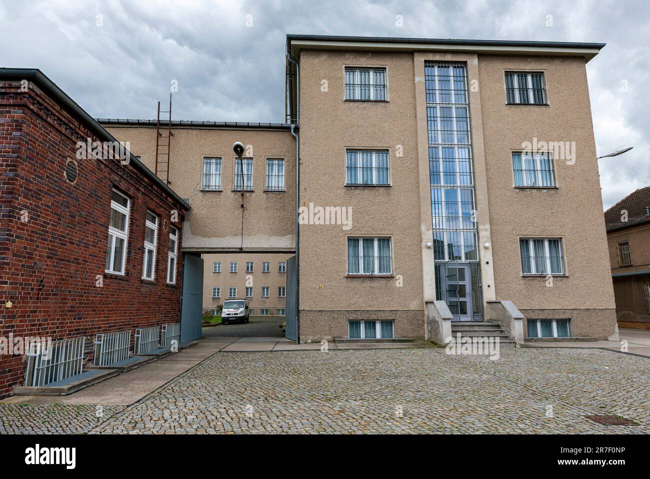 Abusive construction hi-res stock photography and images - Alamy