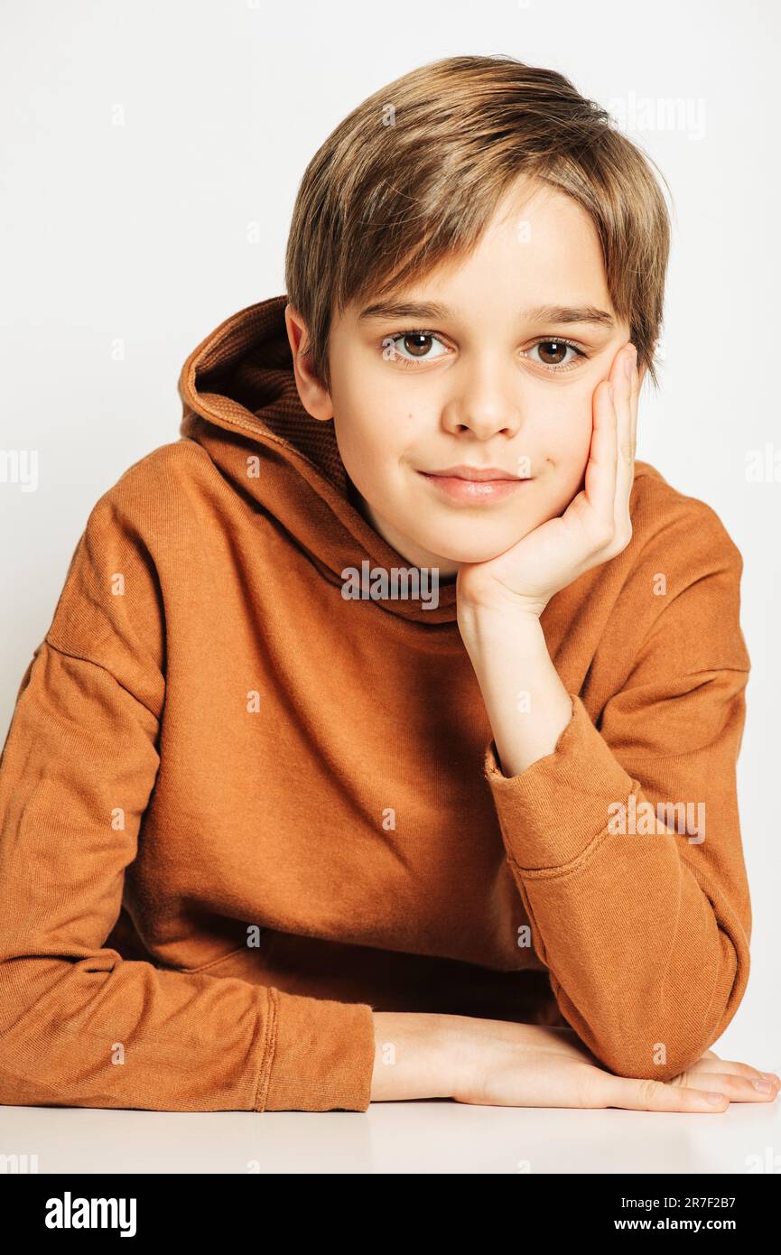 10 year old boy model hi-res stock photography and images - Alamy