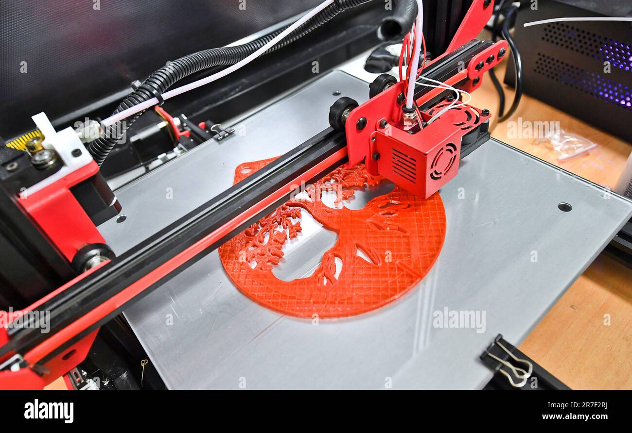 Printing a 3D object on a 3D printer Stock Photo - Alamy