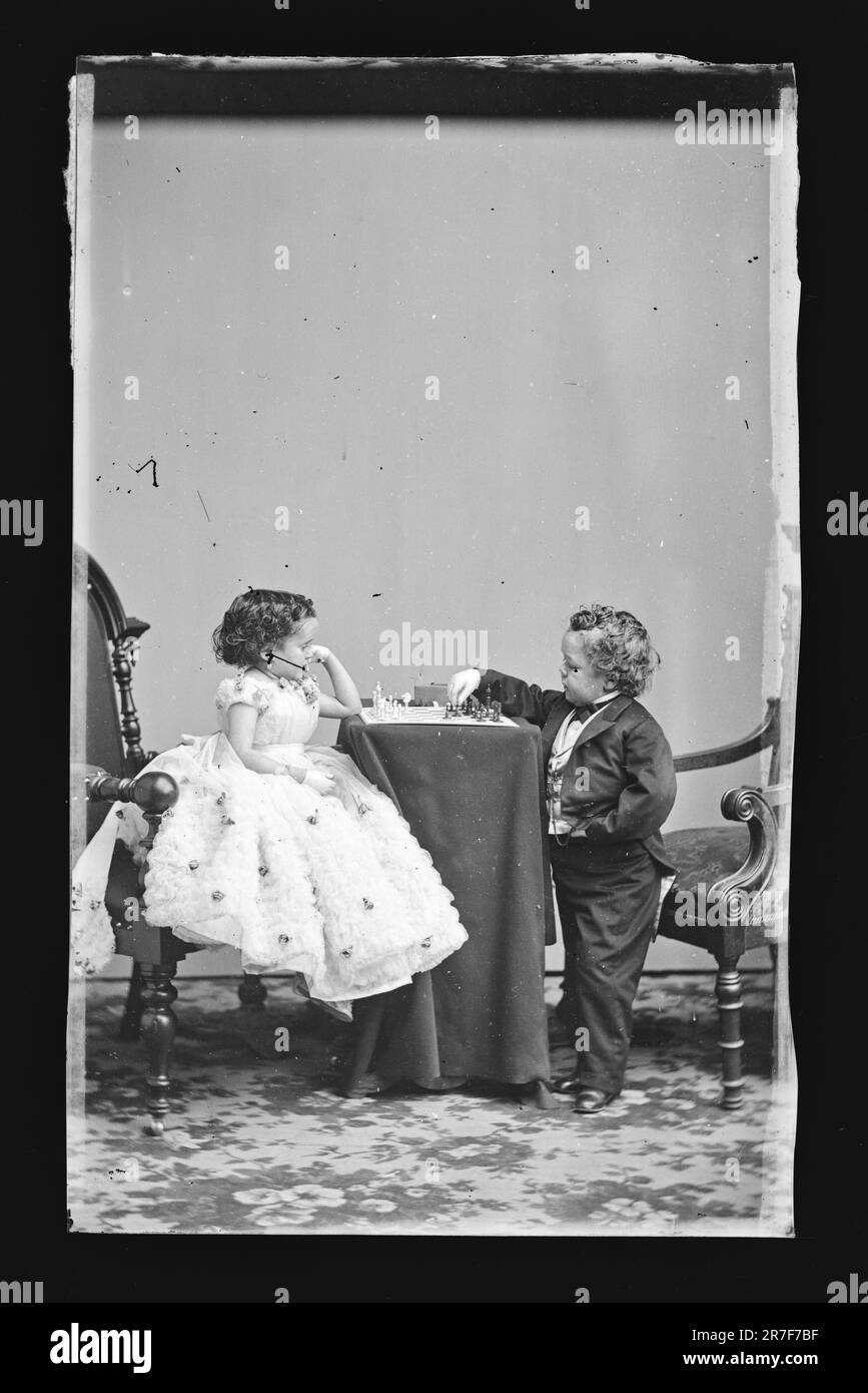 G.W.M. Nutt and Minnie Warren c. 1860-1870 Stock Photo - Alamy