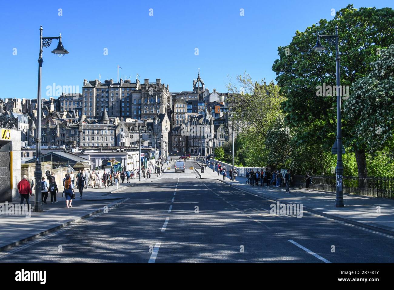 Whisky the balmoral edinburgh hi-res stock photography and images - Alamy