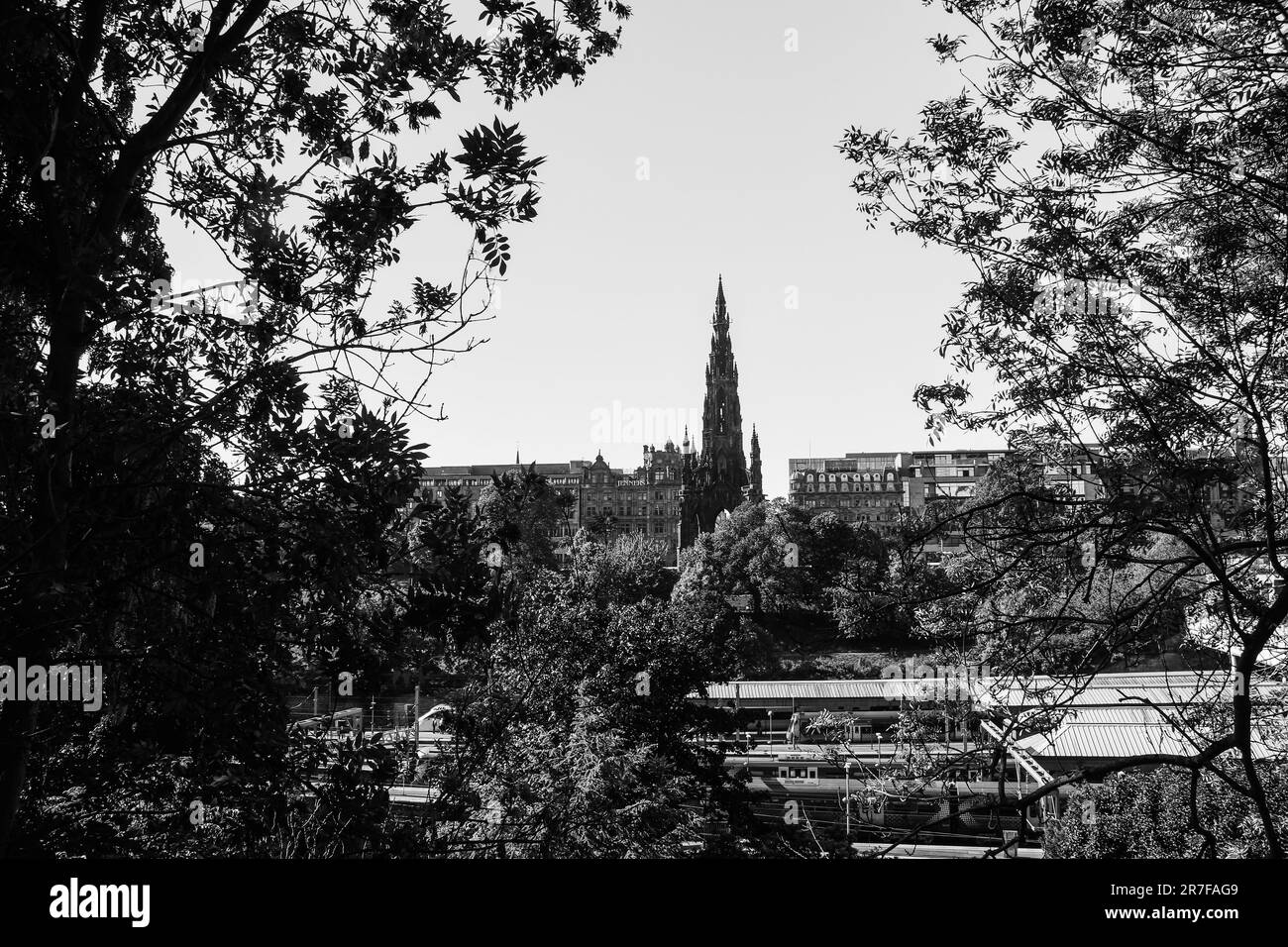 Whisky the balmoral edinburgh hi-res stock photography and images - Alamy