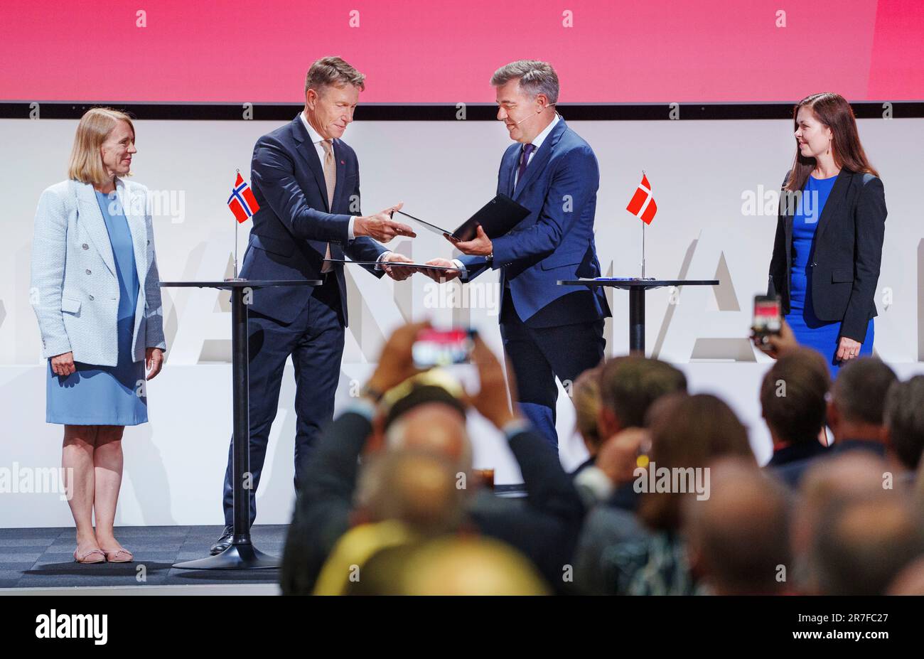 Lars Aagaard, Denmark's Climate, Energy and Supply Minister, 2nd right ...