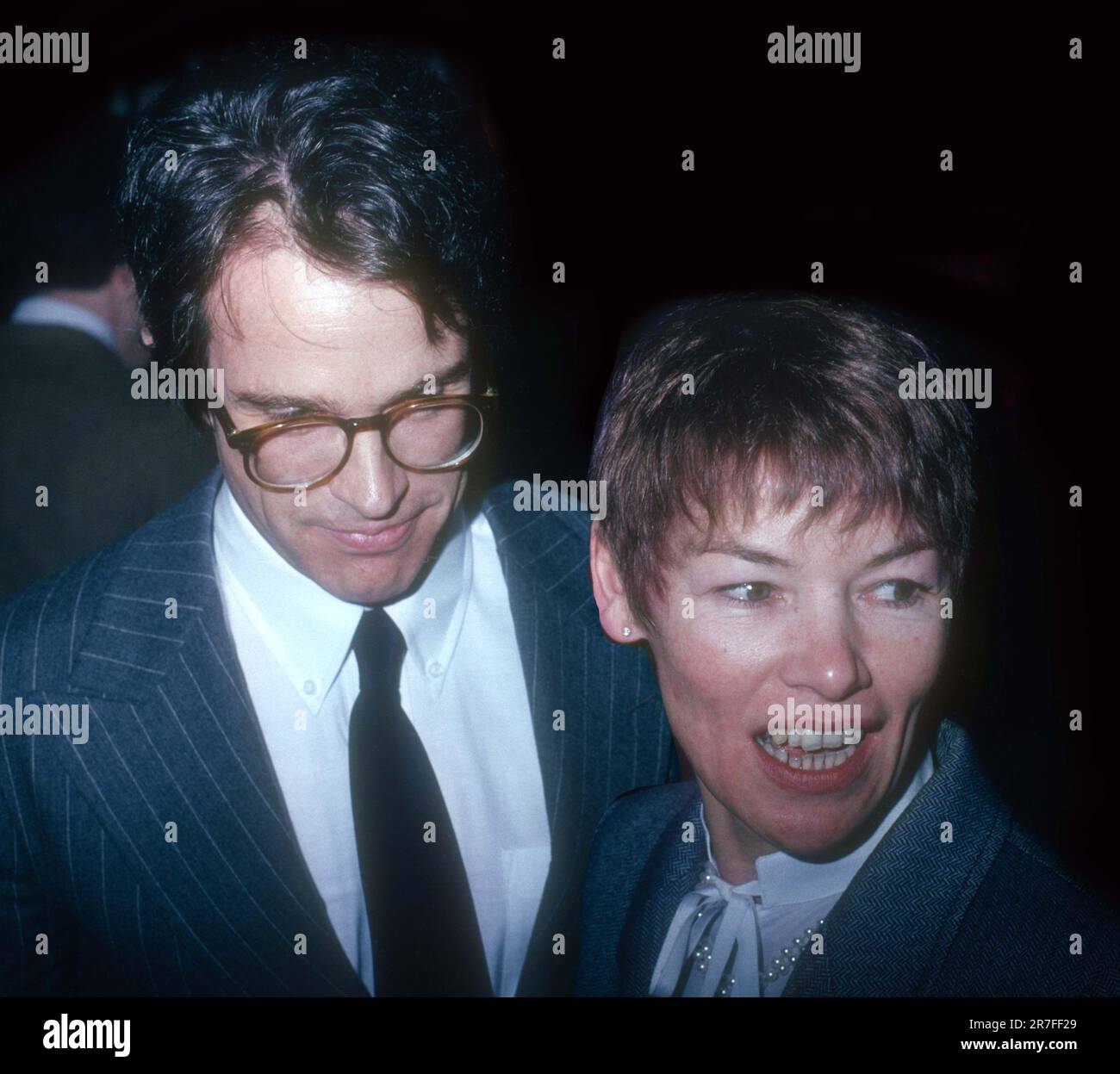 **FILE PHOTO** Glenda Jackson Has Passed Away. Warren Beatty and Glenda ...