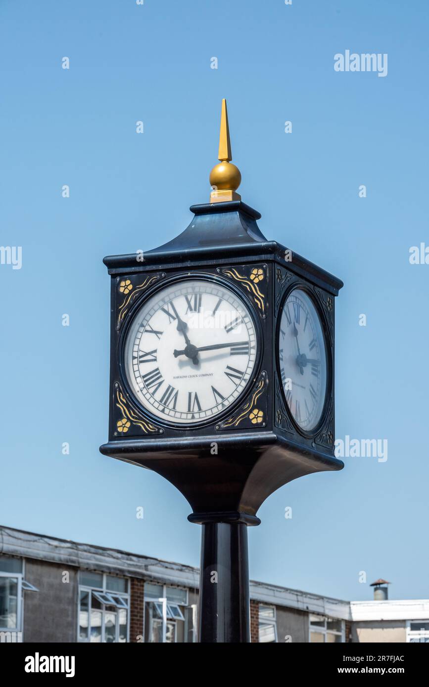 East Wittering, June 13th 2023: Village clock Stock Photo - Alamy