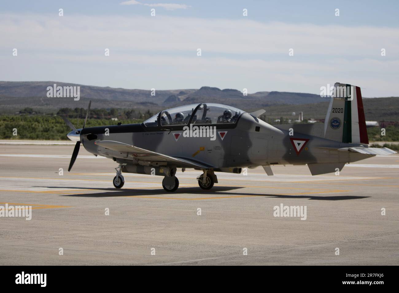 Mexican air force hi-res stock photography and images - Alamy