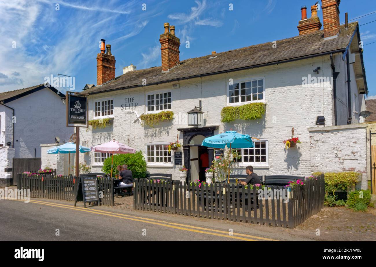The Ship Inn at Styal in Cheshire, England Stock Photo - Alamy