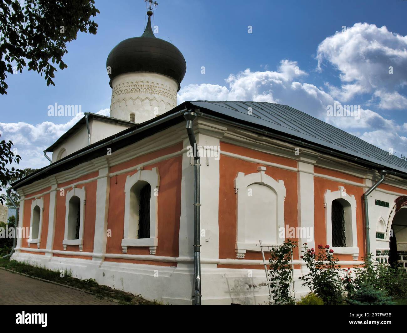 Snetogorsky Monastery is one of the oldest and richest monasteries in ...
