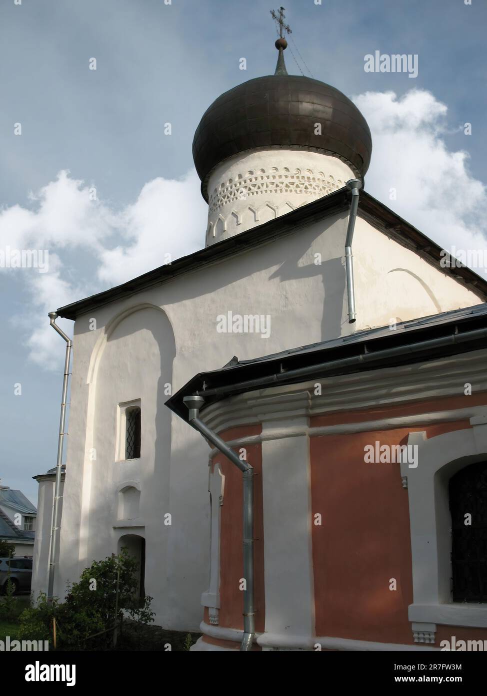 Snetogorsky Monastery is one of the oldest and richest monasteries in ...