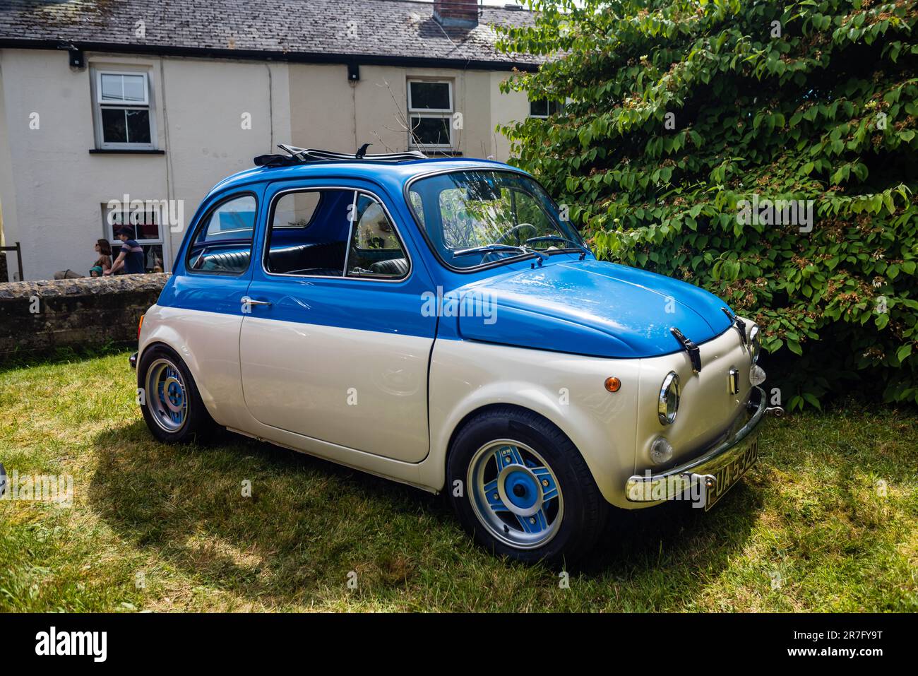 Vintage Car Display at the East Budleigh Scarecrow Festival Stock Photo ...