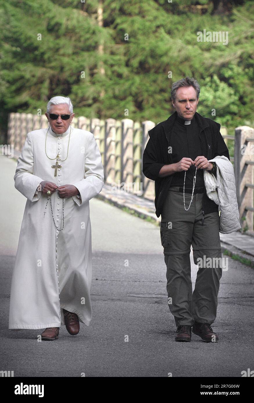 The Holy Father has ordered that Archbishop Gänswein return, for the ...