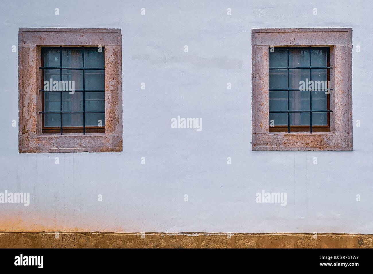 Exterior Stucco Window Trim Stucco Home Makeover: Stunning Before
