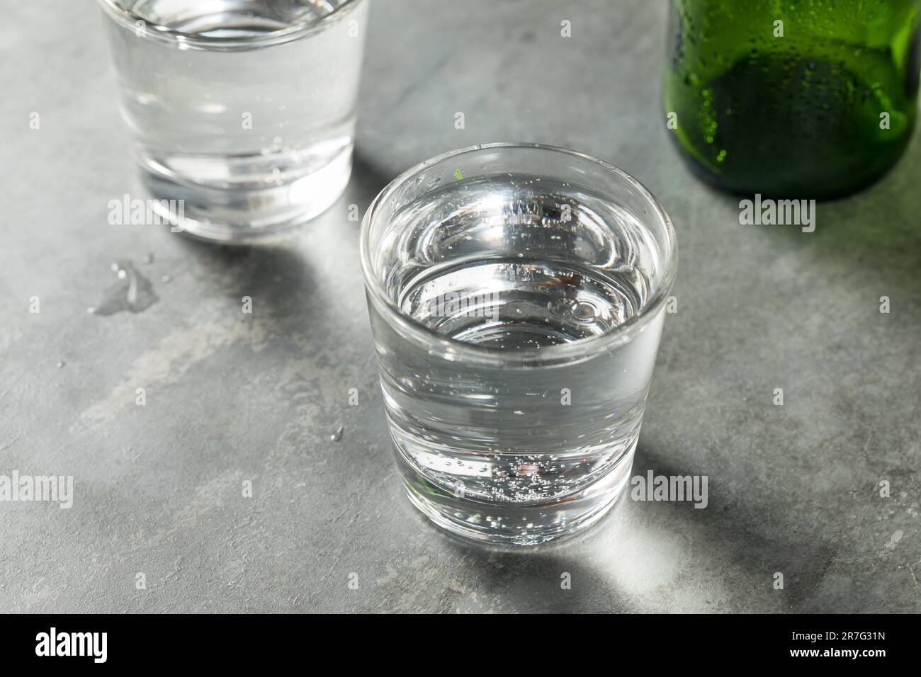 Cold Refreshing Sparkling Mineral Water in a Glass Stock Photo - Alamy