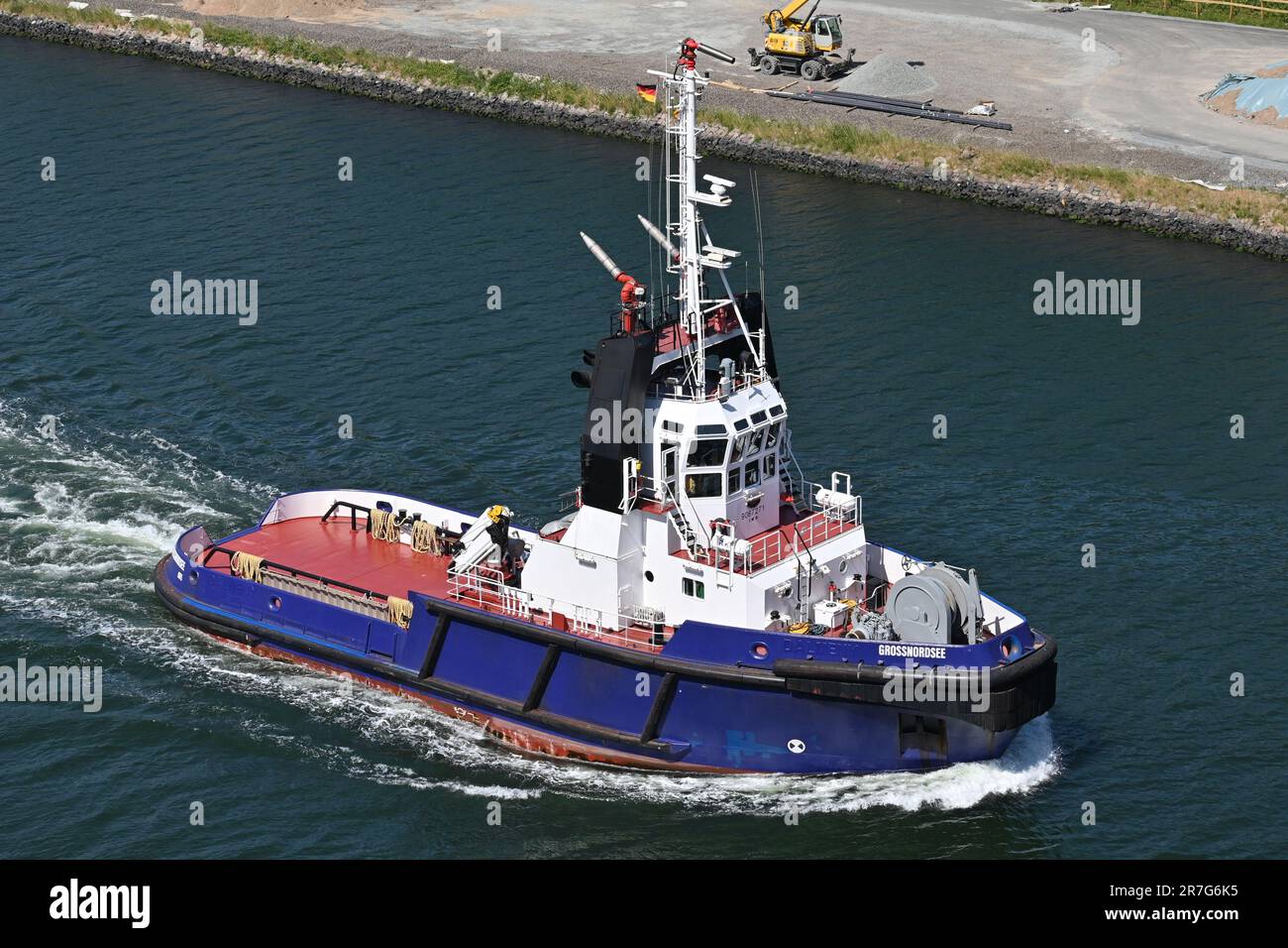 Tug GROSSNORDSEE at the KIel Canal Stock Photo - Alamy