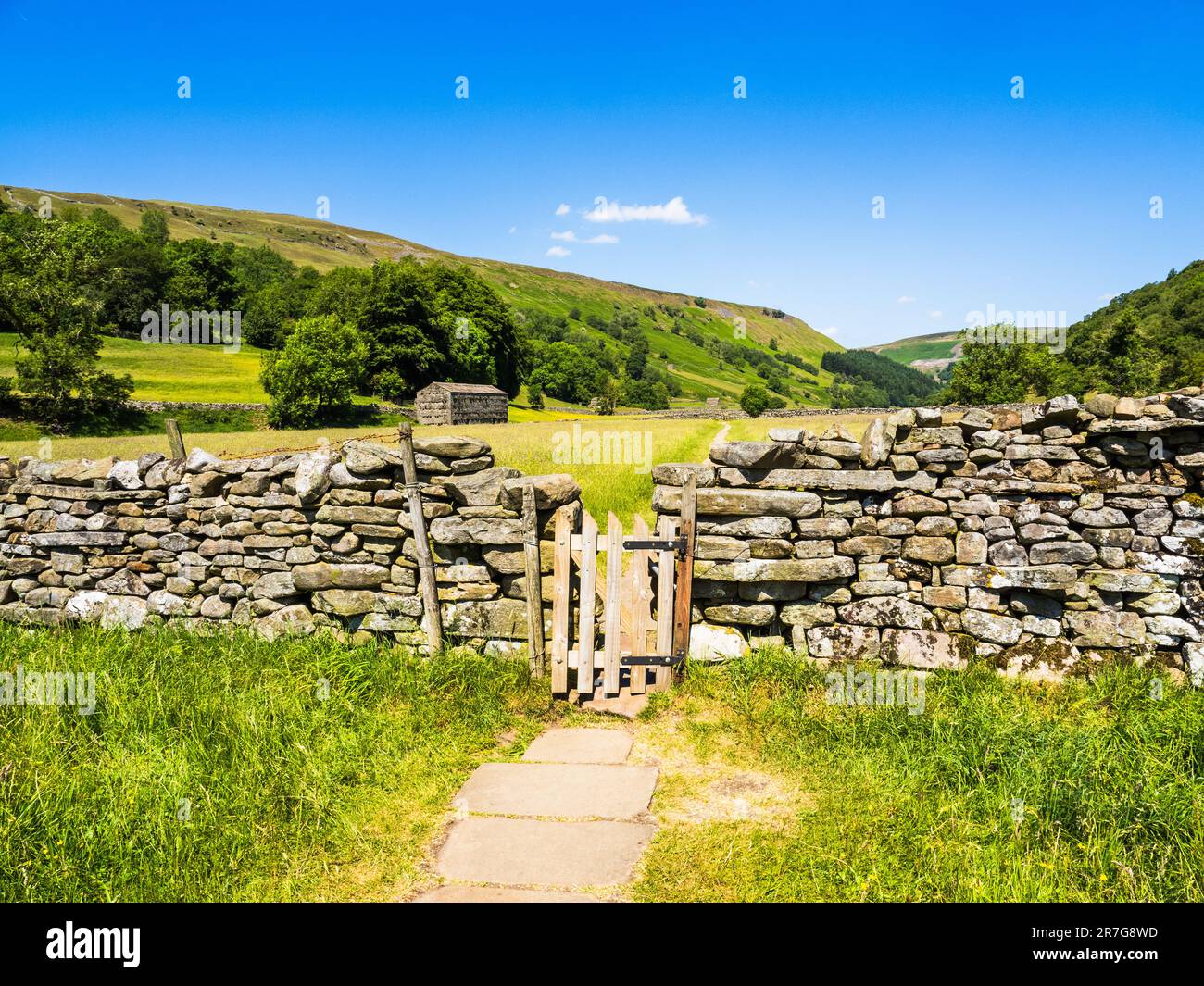 Gate to Muker Hay Meadows in Swaledale Stock Photo - Alamy
