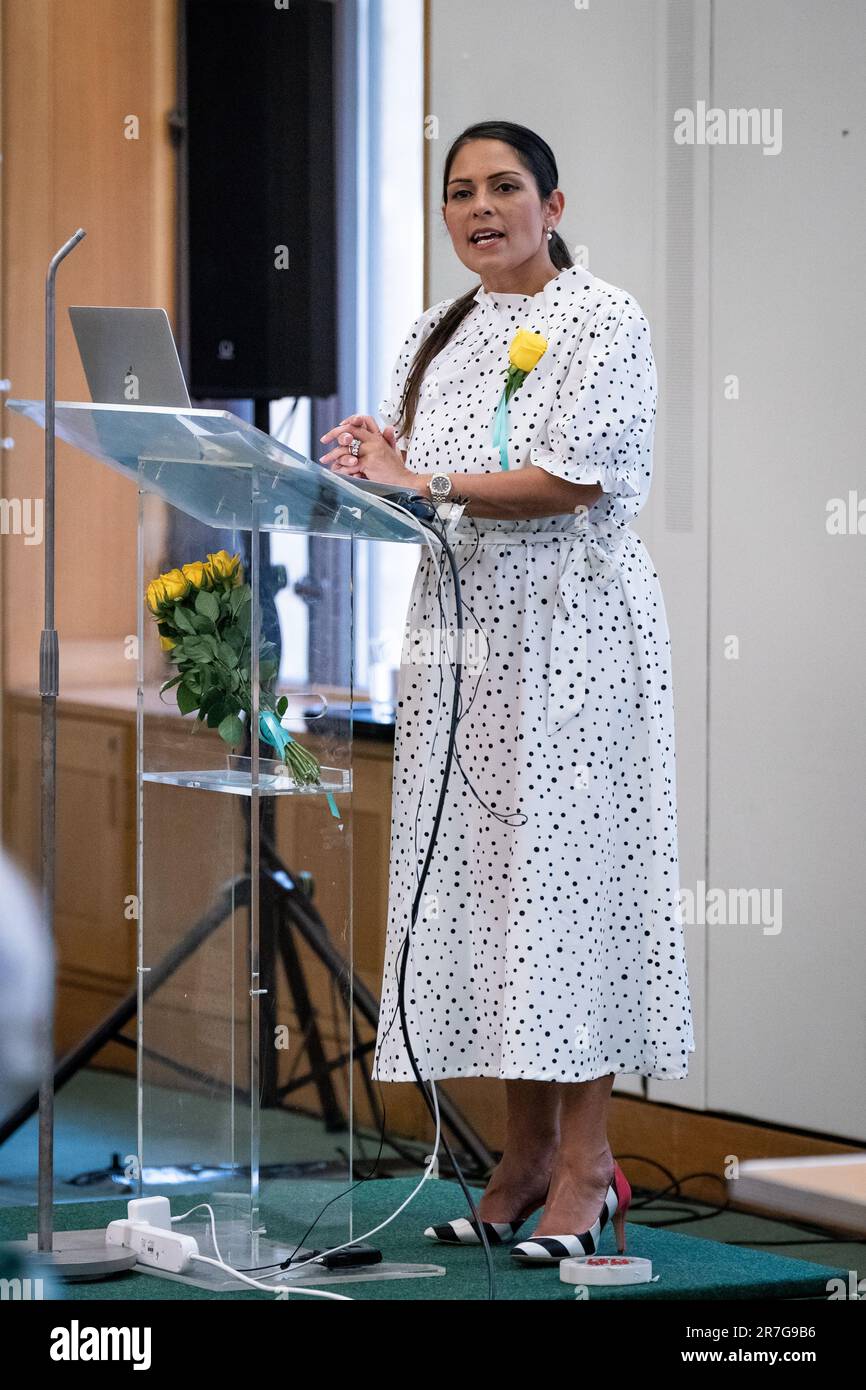 Dame priti patel hi-res stock photography and images - Alamy