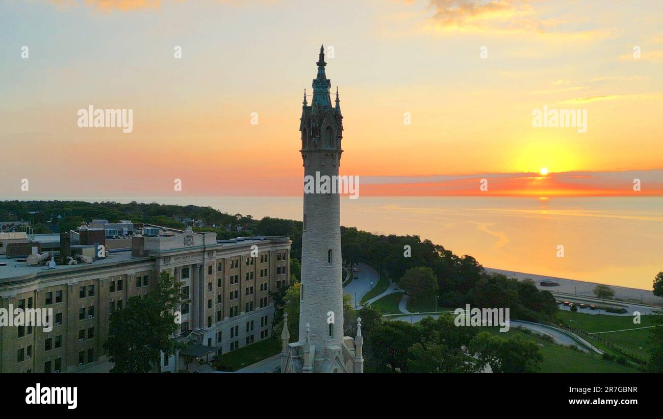 Milwaukee north point water tower hi-res stock photography and images ...