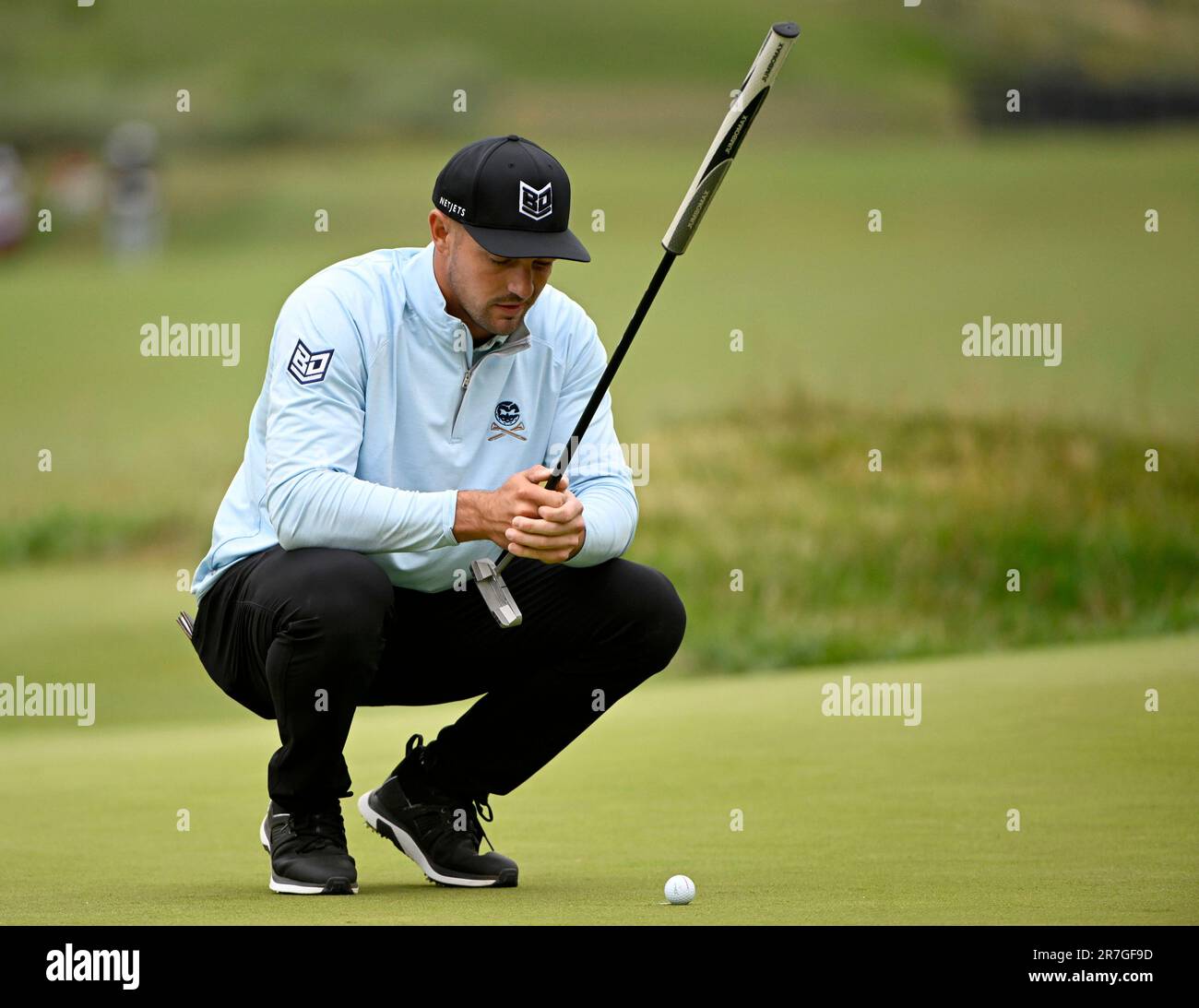 Los Angeles, United States. 15th June, 2023. Bryson DeChambeau lines up ...