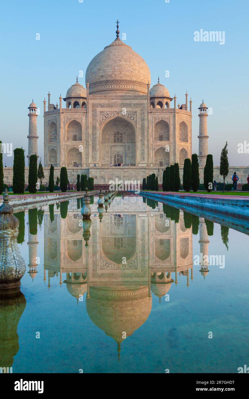 Taj Mahal in morning light with the inscription of the coran in arabic ...