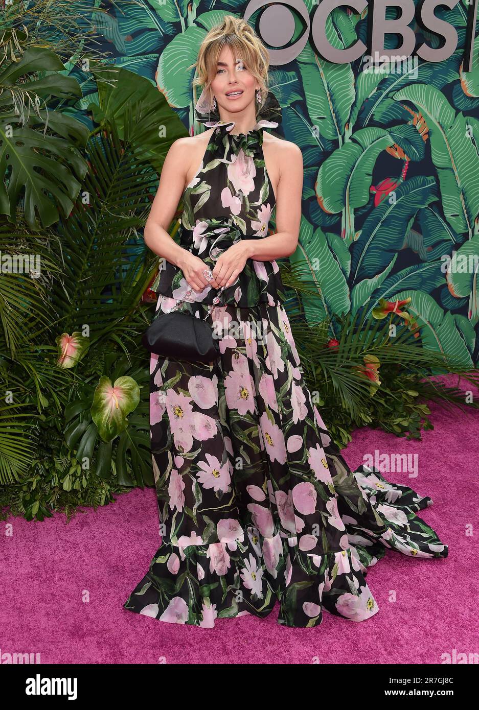 June 11, 2023, New York, New York, USA: Julianne Hough arrives for the ...
