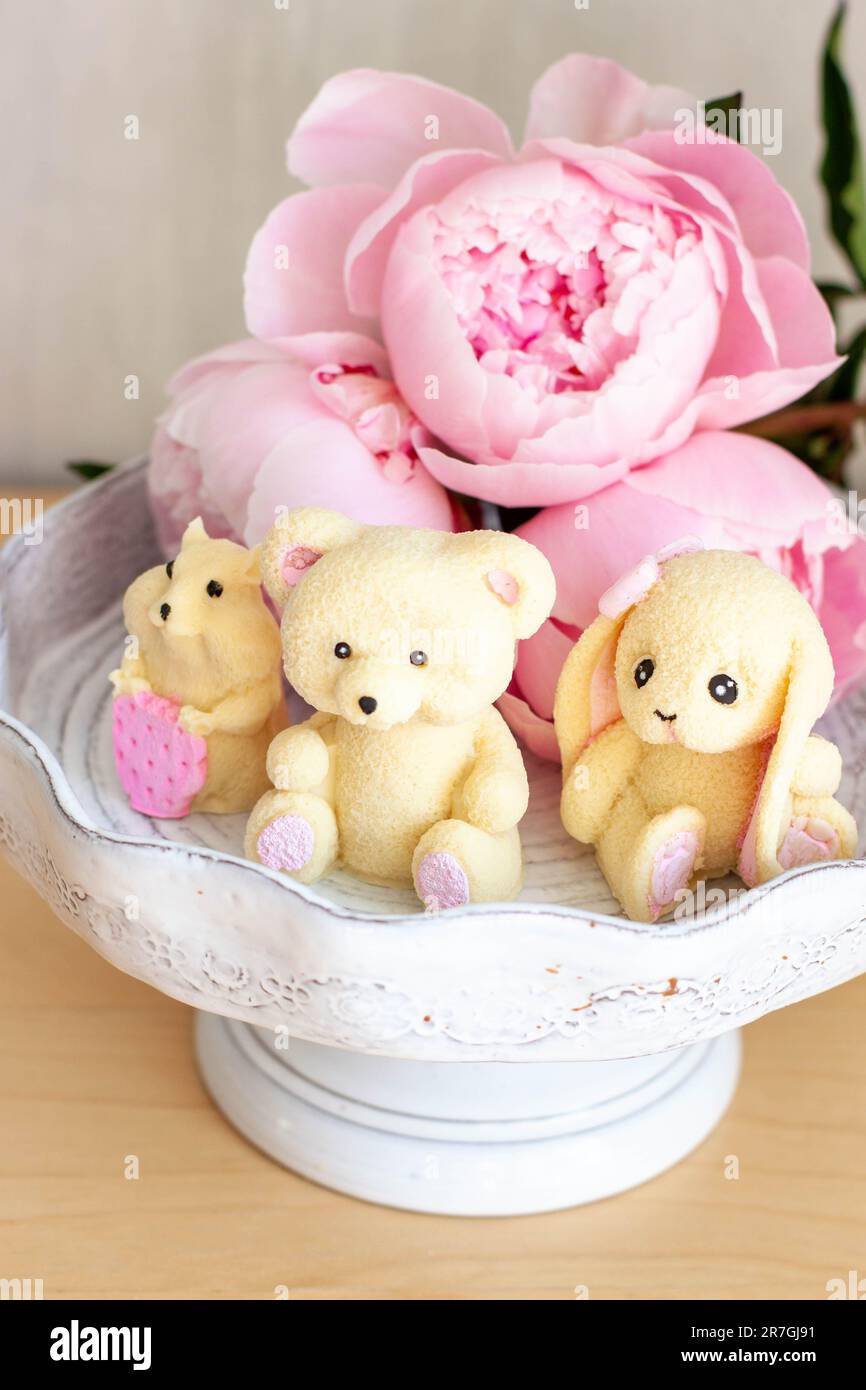 Cute edible teddy bear, bunny and hamster toys made of white chocolate ...