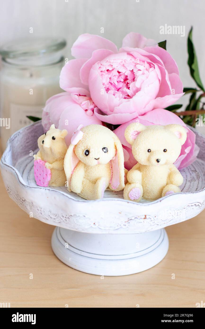 Cute edible teddy bear, bunny and hamster toys made of white chocolate ...